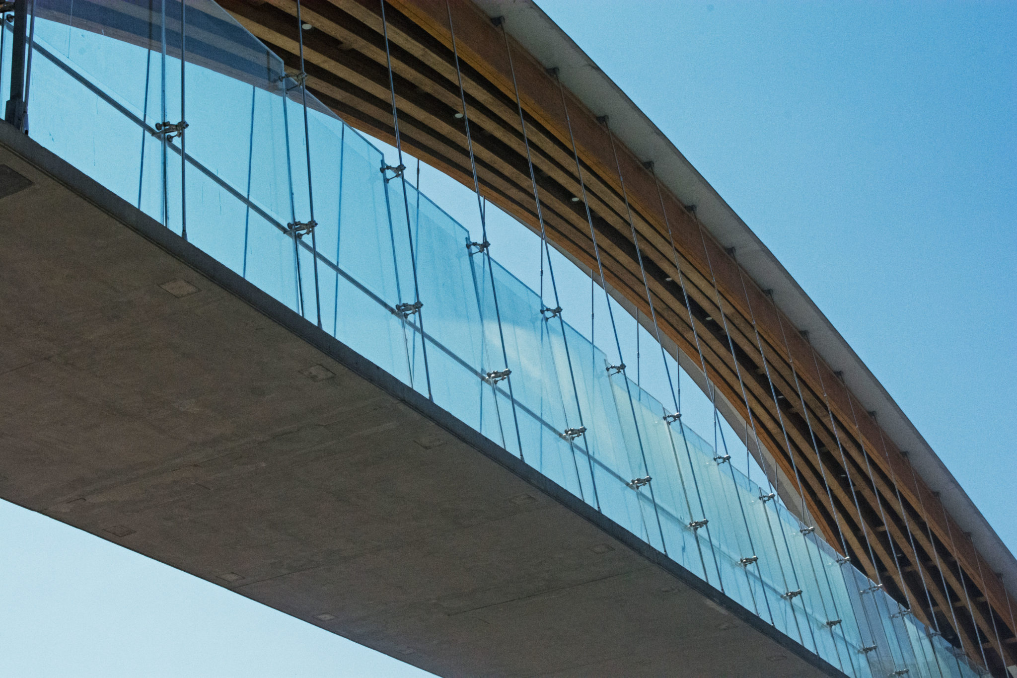 Kingsway Pedestrian Bridge - Balustrade - Architectural Glass Projects ...