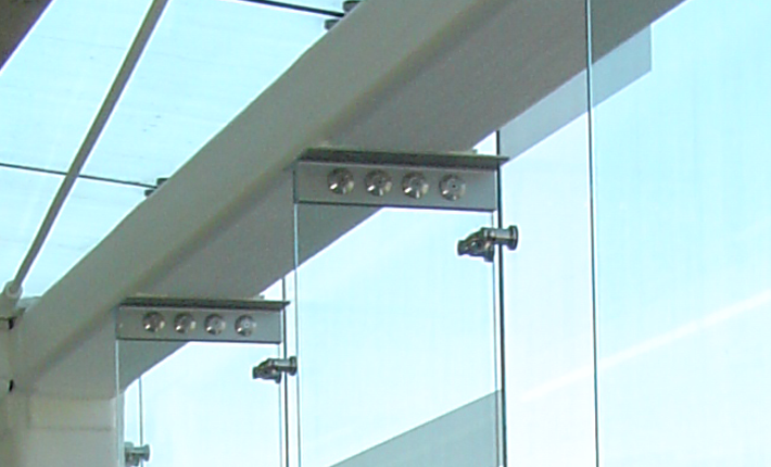 Stella Fin Head Connector - Custom Products - Stella Custom Glass ...